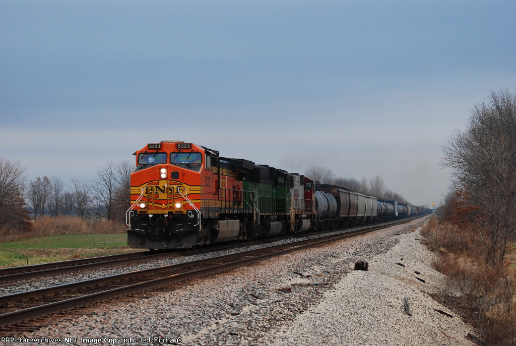 BNSF 5323